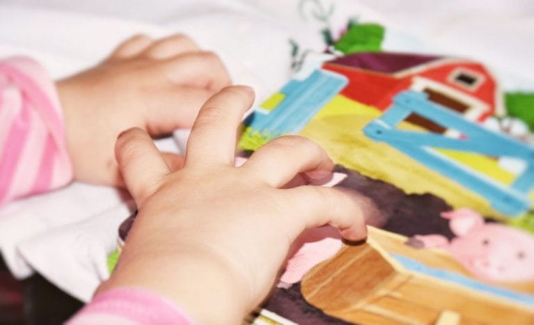 Instantly Improve Reading Speed With Finger Reading! - KOBI